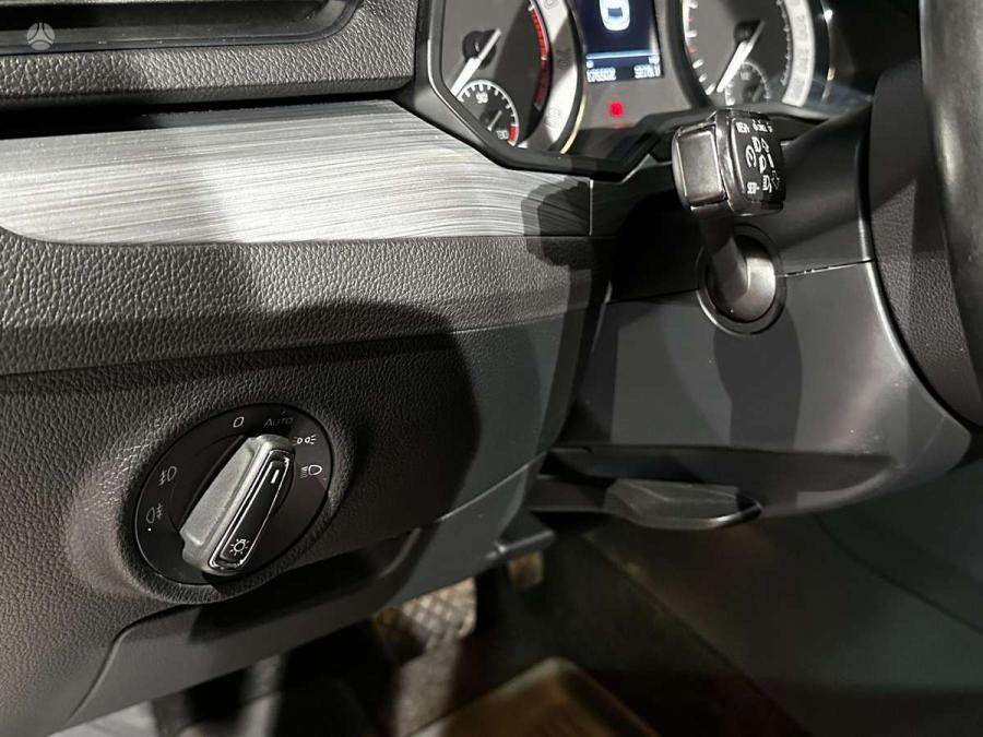 Melns Skoda SuperB 2019 Viļņa, ar dzinēja tilpumu 1.98 L un nobraukumu 177 tūkst. km par 17000 €, foto 21 vietnē AUTOMOTO.COM.LV