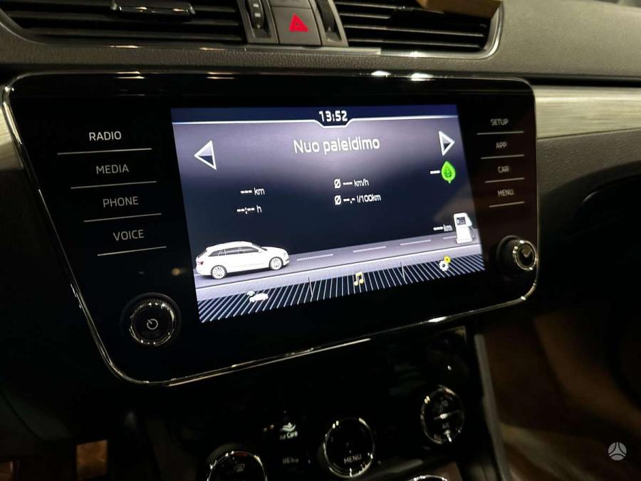 Melns Skoda SuperB 2019 Viļņa, ar dzinēja tilpumu 1.98 L un nobraukumu 177 tūkst. km par 17000 €, foto 29 vietnē AUTOMOTO.COM.LV