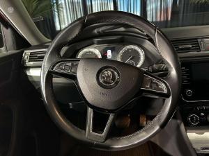 Melns Skoda SuperB 2019 Viļņa, ar dzinēja tilpumu 1.98 L un nobraukumu 177 tūkst. km par 17000 €, foto 36 vietnē AUTOMOTO.COM.LV