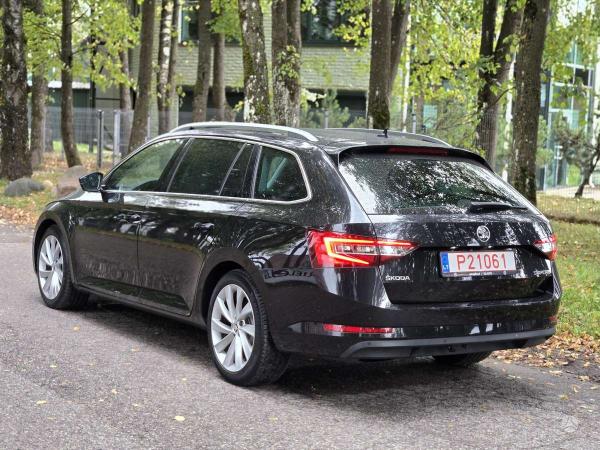 Шкода Суперб 2019 в Вильнюс на AUTOMOTO.COM.LV Черный Шкода Суперб 2019 в Вильнюс, объемом двигателя 1.97 л и пробегом 198 тыс. км за 13699 €, фото 7 на AUTOMOTO.COM.LV
