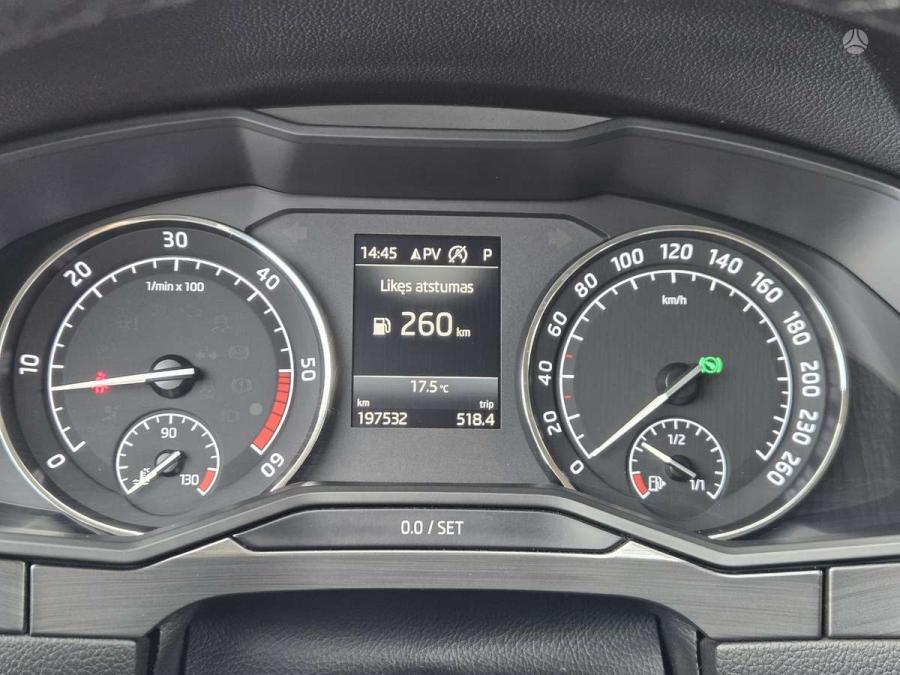 Черный Шкода Суперб 2019 в Вильнюс, объемом двигателя 1.97 л и пробегом 198 тыс. км за 13699 €, фото 25 на AUTOMOTO.COM.LV