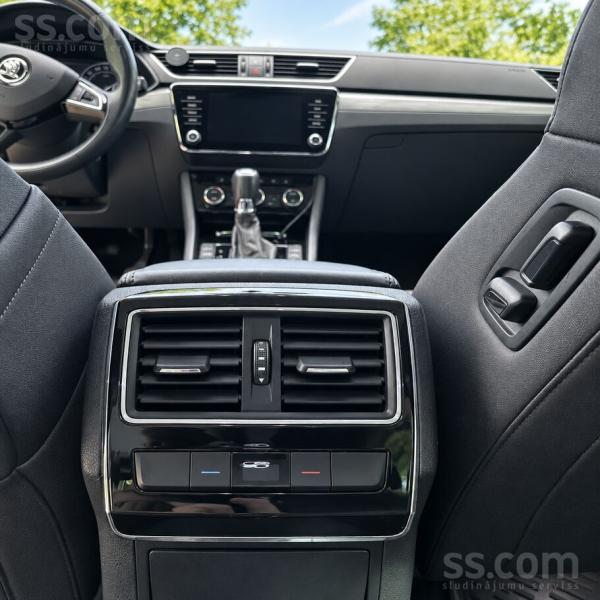 Black Skoda SuperB 2019 in Jelgava, with an engine capacity of 2.00 L and mileage of 232 thousand km for 12500 €, photo 11 on AUTOMOTO.COM.LV