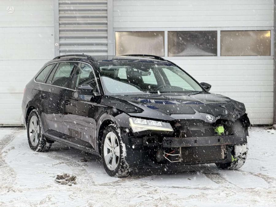 Black Skoda SuperB 2020 in Kaunas, with an engine capacity of 1.40 L and mileage of 178 thousand km for 9800 €, photo 1 on AUTOMOTO.COM.LV
