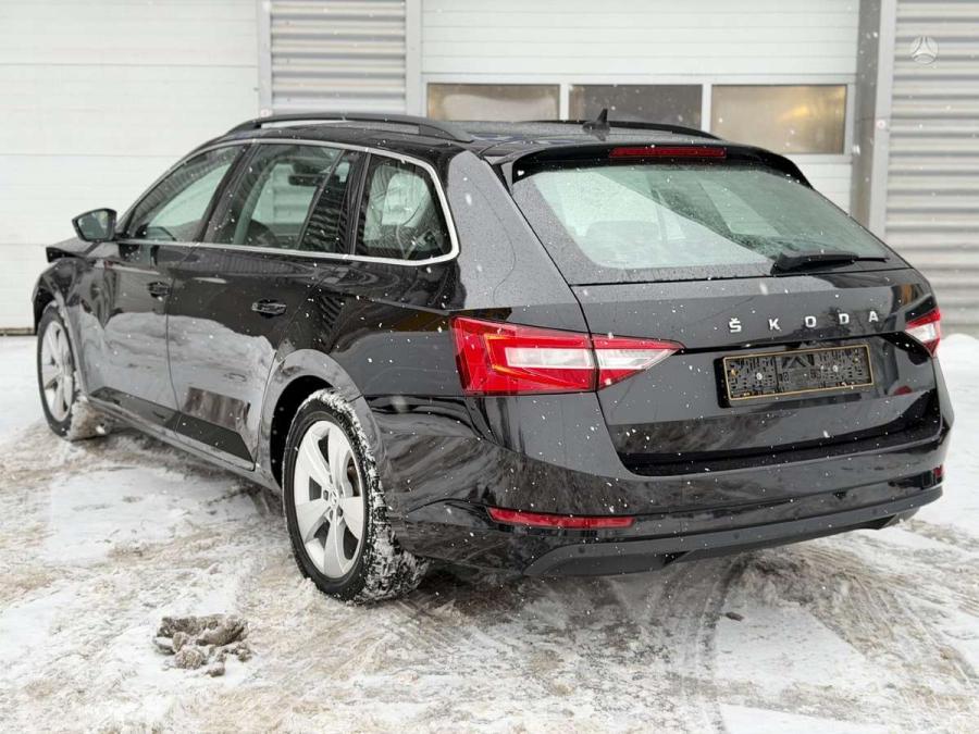 Black Skoda SuperB 2020 in Kaunas, with an engine capacity of 1.40 L and mileage of 178 thousand km for 9800 €, photo 8 on AUTOMOTO.COM.LV