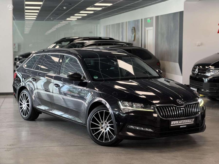 Black Skoda SuperB 2020 in Klaipeda, with an engine capacity of 2.00 L and mileage of 283 thousand km for 17950 €, photo 3 on AUTOMOTO.COM.LV