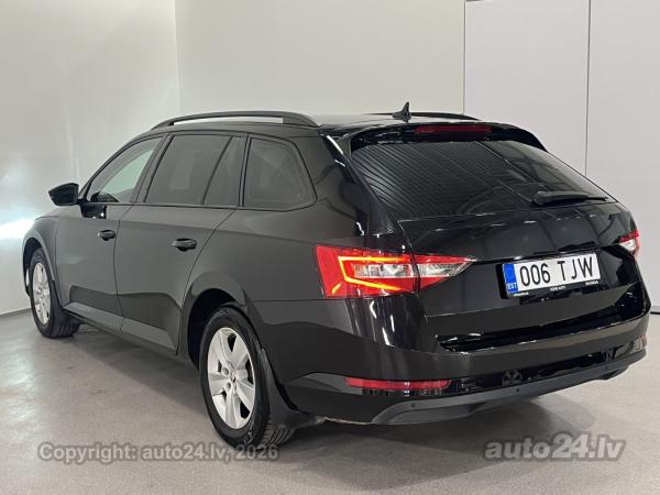 Melns Skoda SuperB 2020 Tallina, ar dzinēja tilpumu 2.00 L un nobraukumu 249 tūkst. km par 12900 €, foto 4 vietnē AUTOMOTO.COM.LV