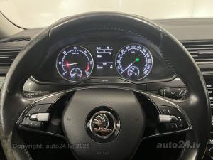Melns Skoda SuperB 2020 Tallina, ar dzinēja tilpumu 2.00 L un nobraukumu 249 tūkst. km par 12900 €, foto 18 vietnē AUTOMOTO.COM.LV