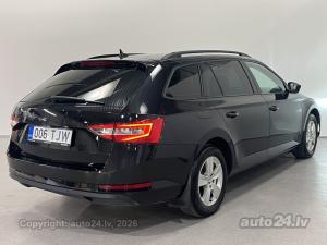 Melns Skoda SuperB 2020 Tallina, ar dzinēja tilpumu 2.00 L un nobraukumu 249 tūkst. km par 12900 €, foto 24 vietnē AUTOMOTO.COM.LV