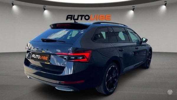 Black Skoda SuperB 2020 in Vilnius, with an engine capacity of 1.40 L and mileage of 127 thousand km for 20989 €, photo 4 on AUTOMOTO.COM.LV