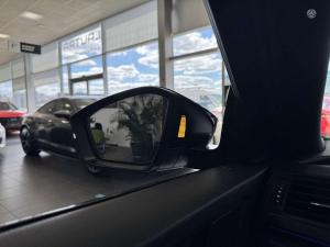 Black Skoda SuperB 2020 in Vilnius, with an engine capacity of 1.40 L and mileage of 127 thousand km for 20989 €, photo 12 on AUTOMOTO.COM.LV