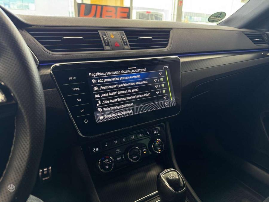 Black Skoda SuperB 2020 in Vilnius, with an engine capacity of 1.40 L and mileage of 127 thousand km for 20989 €, photo 16 on AUTOMOTO.COM.LV