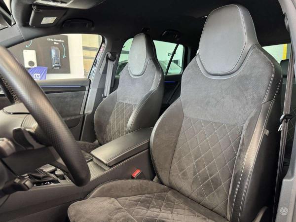 Melns Skoda SuperB 2020 Viļņa, ar dzinēja tilpumu 1.40 L un nobraukumu 127 tūkst. km par 20989 €, foto 9 vietnē AUTOMOTO.COM.LV