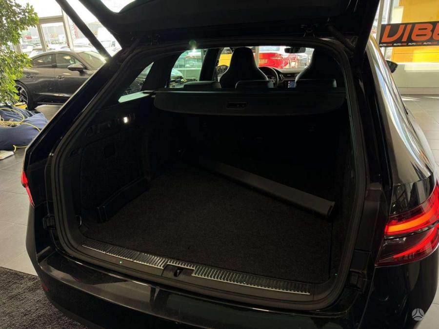 Black Skoda SuperB 2020 in Vilnius, with an engine capacity of 1.40 L and mileage of 127 thousand km for 20989 €, photo 41 on AUTOMOTO.COM.LV