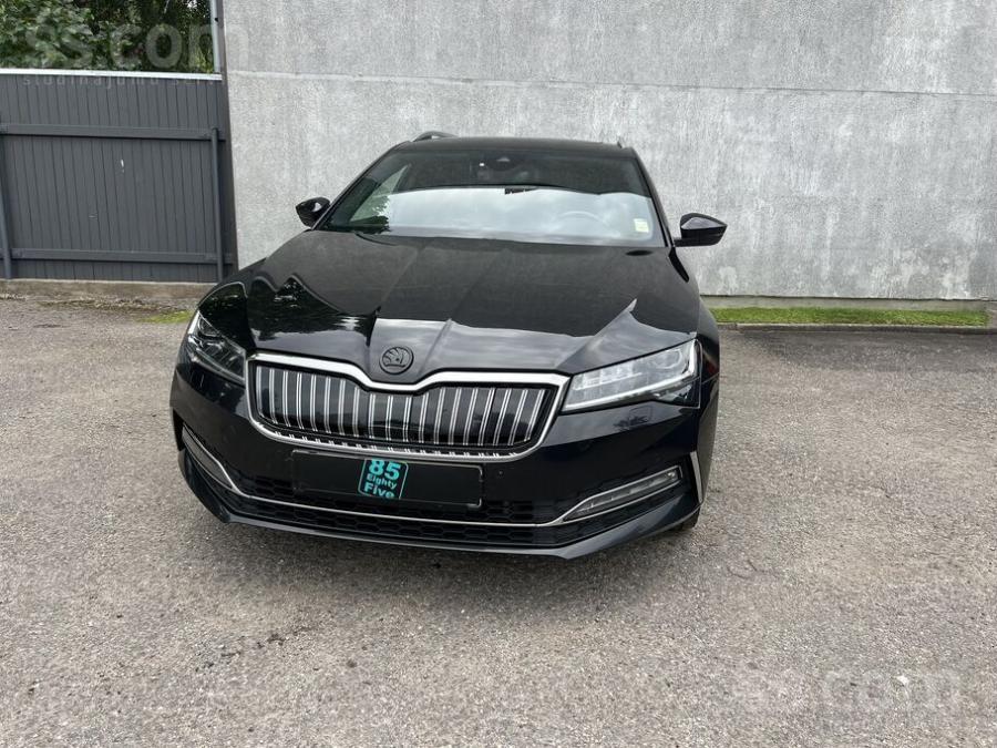 Melns Skoda SuperB 2020 Liepāja, ar dzinēja tilpumu 1.40 L un nobraukumu 142 tūkst. km par 18999 €, foto 1 vietnē AUTOMOTO.COM.LV