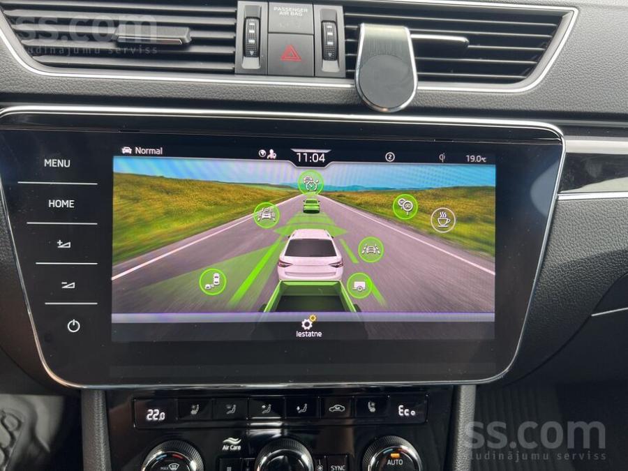 Melns Skoda SuperB 2020 Liepāja, ar dzinēja tilpumu 1.40 L un nobraukumu 142 tūkst. km par 18999 €, foto 28 vietnē AUTOMOTO.COM.LV