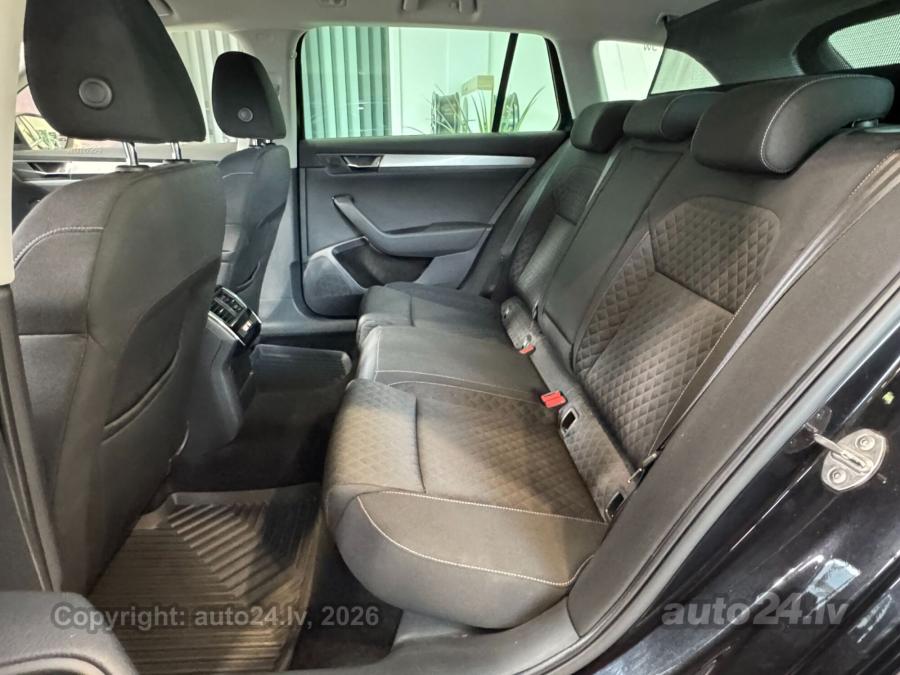 Melns Skoda SuperB 2020 Paide, ar dzinēja tilpumu 2.00 L un nobraukumu 201 tūkst. km par 17900 €, foto 10 vietnē AUTOMOTO.COM.LV