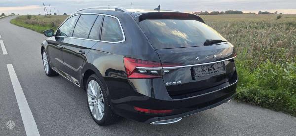 Black Skoda SuperB 2020 in Marijampole, with an engine capacity of 1.40 L and mileage of 50 thousand km for 17300 €, photo 8 on AUTOMOTO.COM.LV