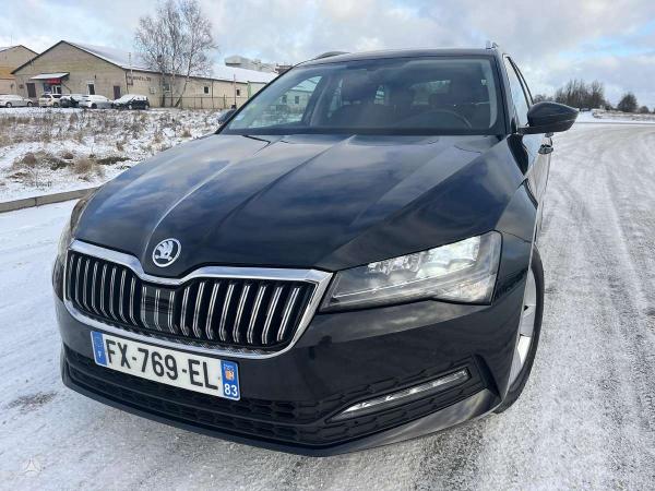 Black Skoda SuperB 2021 in Taurage, with an engine capacity of 1.97 L and mileage of 176 thousand km for 15500 €, photo 3 on AUTOMOTO.COM.LV