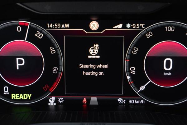 Black Skoda SuperB 2021 in Riga, with an engine capacity of 1.40 L and mileage of 139 thousand km for 23500 €, photo 11 on AUTOMOTO.COM.LV