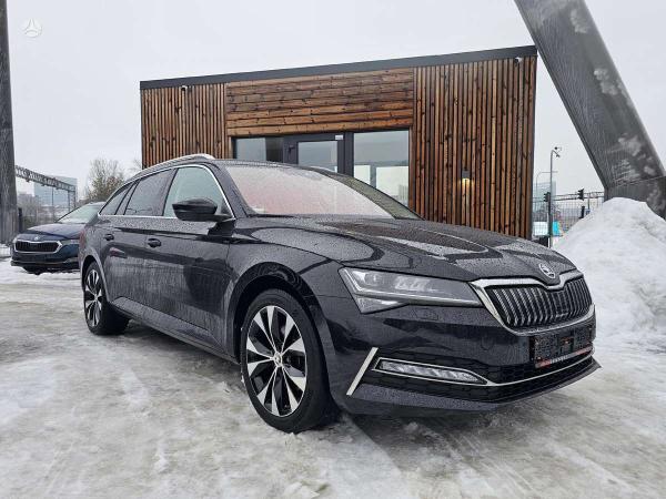 Melns Skoda SuperB 2021 Viļņa, ar dzinēja tilpumu 1.40 L un nobraukumu 194 tūkst. km par 15900 €, foto 1 vietnē AUTOMOTO.COM.LV