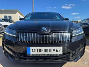 Melns Skoda SuperB 2021 Viļņa, ar dzinēja tilpumu 0.00 L un nobraukumu 166 tūkst. km par 18990 €, foto 3 vietnē AUTOMOTO.COM.LV