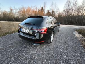 Melns Skoda SuperB 2021 Tallina, ar dzinēja tilpumu 1.40 L un nobraukumu 99 tūkst. km par 22900 €, foto 5 vietnē AUTOMOTO.COM.LV
