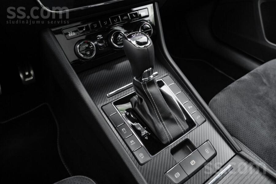 Black Skoda SuperB 2021 in Riga, with an engine capacity of 2.00 L and mileage of 149 thousand km for 23200 €, photo 20 on AUTOMOTO.COM.LV