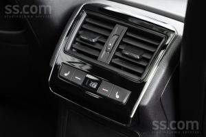 Black Skoda SuperB 2021 in Riga, with an engine capacity of 2.00 L and mileage of 149 thousand km for 23200 €, photo 21 on AUTOMOTO.COM.LV