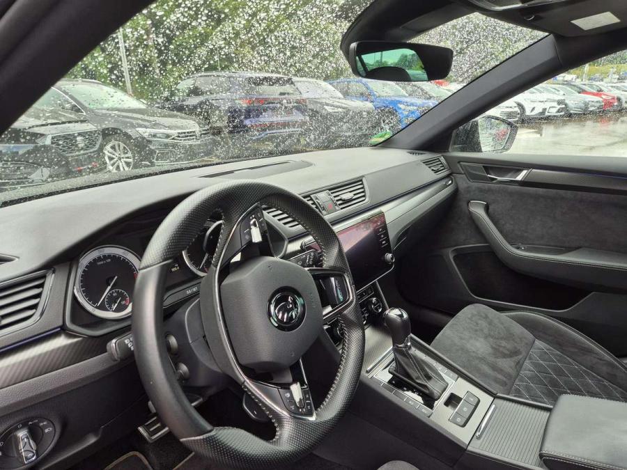Black Skoda SuperB 2021 in Vilnius, with an engine capacity of 1.97 L and mileage of 215 thousand km for 17500 €, photo 12 on AUTOMOTO.COM.LV