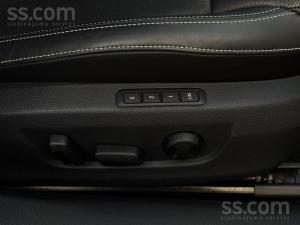 Black Skoda SuperB 2021 in Riga, with an engine capacity of 2.00 L and mileage of 127 thousand km for 28000 €, photo 17 on AUTOMOTO.COM.LV