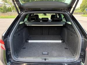 Black Skoda SuperB 2021 in Riga, with an engine capacity of 2.00 L and mileage of 127 thousand km for 28000 €, photo 19 on AUTOMOTO.COM.LV