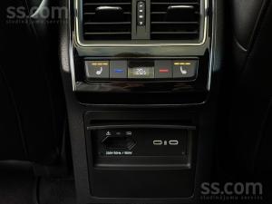 Black Skoda SuperB 2021 in Riga, with an engine capacity of 2.00 L and mileage of 127 thousand km for 28000 €, photo 24 on AUTOMOTO.COM.LV