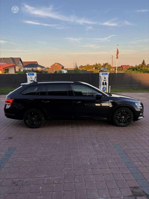 Black Skoda SuperB 2021 in Klaipeda, with an engine capacity of 1.40 L and mileage of 122 thousand km for 23000 €, photo 4 on AUTOMOTO.COM.LV