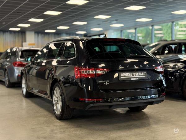 Melns Skoda SuperB 2021 Klaipėda, ar dzinēja tilpumu 1.40 L un nobraukumu 74 tūkst. km par 19950 €, foto 7 vietnē AUTOMOTO.COM.LV