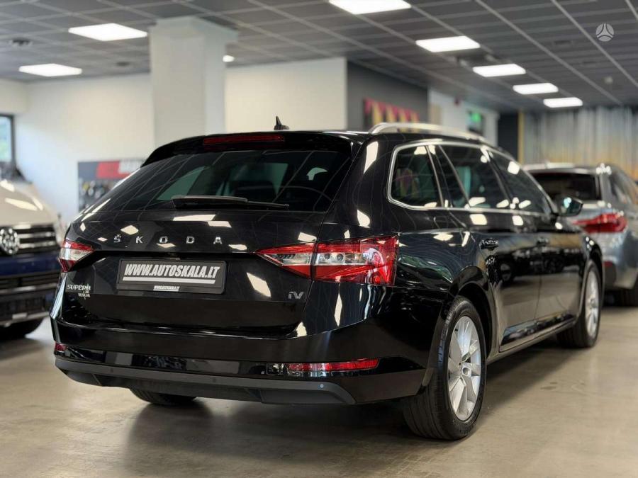 Black Skoda SuperB 2021 in Klaipeda, with an engine capacity of 1.40 L and mileage of 74 thousand km for 19950 €, photo 27 on AUTOMOTO.COM.LV