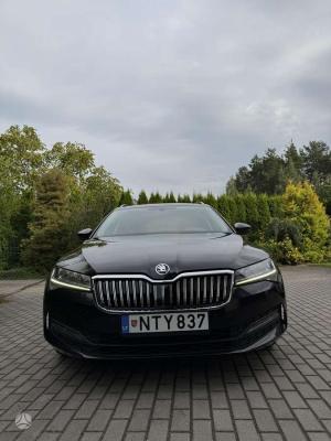 Black Skoda SuperB 2021 in Vilnius, with an engine capacity of 1.97 L and mileage of 286 thousand km for 11400 €, photo 3 on AUTOMOTO.COM.LV