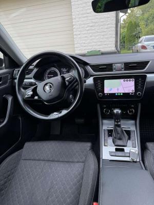 Black Skoda SuperB 2021 in Vilnius, with an engine capacity of 1.97 L and mileage of 286 thousand km for 11400 €, photo 13 on AUTOMOTO.COM.LV