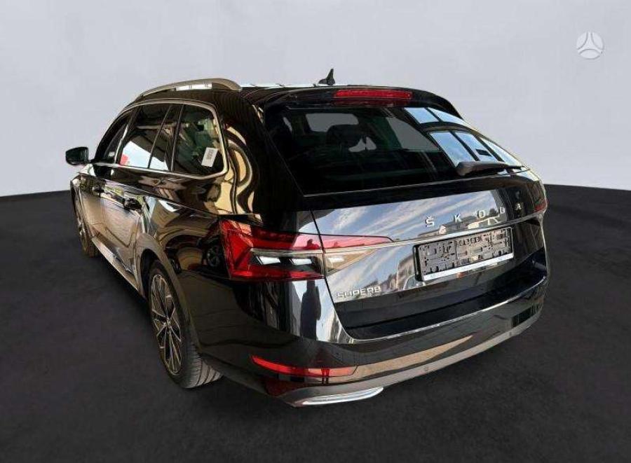 Black Skoda SuperB 2021 in Kaunas, with an engine capacity of 1.97 L and mileage of 95 thousand km for 24190 €, photo 4 on AUTOMOTO.COM.LV