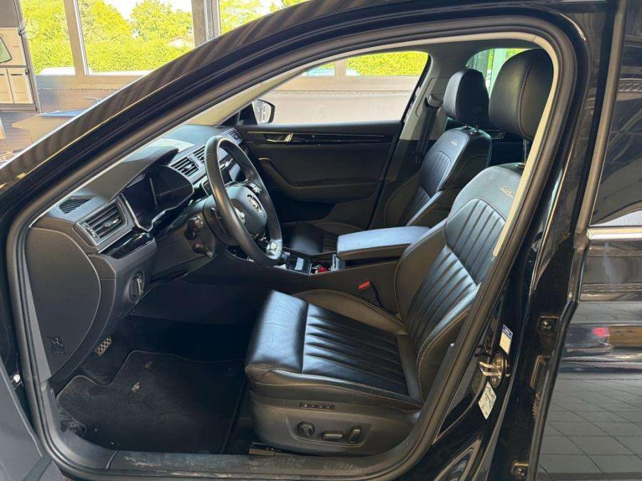 Black Skoda SuperB 2021 in Kaunas, with an engine capacity of 1.97 L and mileage of 95 thousand km for 24190 €, photo 9 on AUTOMOTO.COM.LV