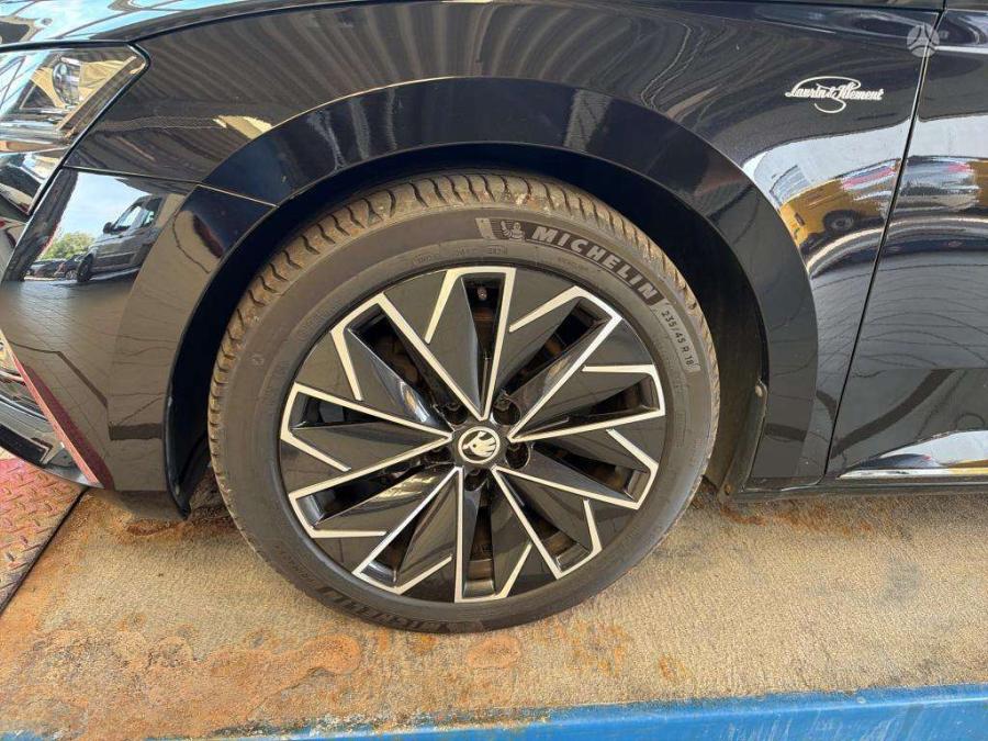 Black Skoda SuperB 2021 in Kaunas, with an engine capacity of 1.97 L and mileage of 95 thousand km for 24190 €, photo 12 on AUTOMOTO.COM.LV
