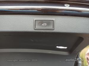 Black Skoda SuperB 2021 in Tallinn, with an engine capacity of 1.40 L and mileage of 108 thousand km for 23900 €, photo 6 on AUTOMOTO.COM.LV