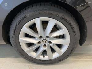 Melns Skoda SuperB 2021 Viļņa, ar dzinēja tilpumu 1.97 L un nobraukumu 222 tūkst. km par 16500 €, foto 13 vietnē AUTOMOTO.COM.LV