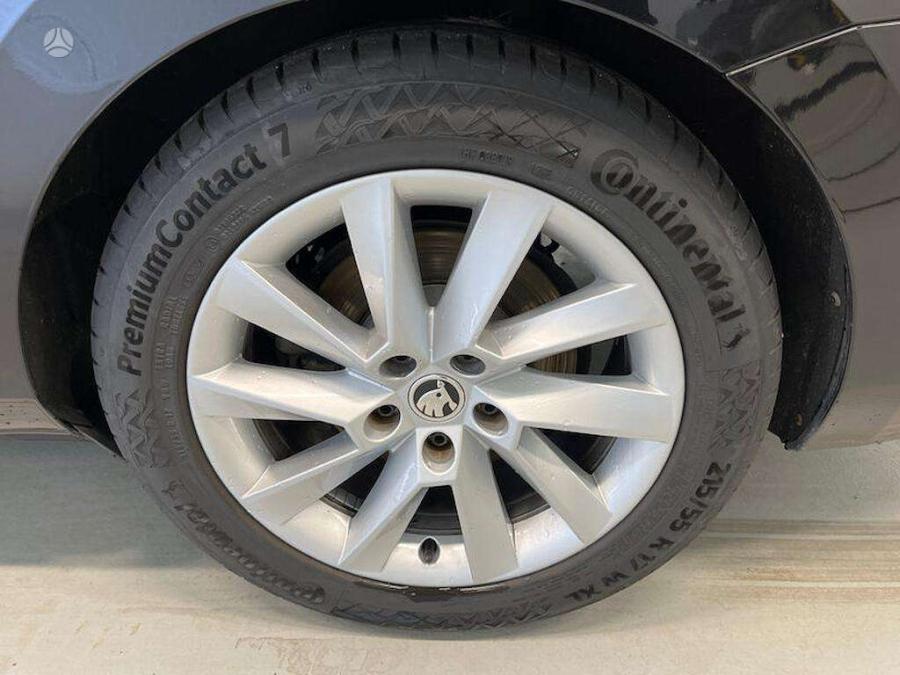 Melns Skoda SuperB 2021 Viļņa, ar dzinēja tilpumu 1.97 L un nobraukumu 222 tūkst. km par 16500 €, foto 13 vietnē AUTOMOTO.COM.LV