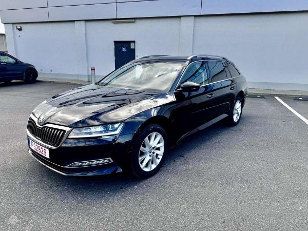 Black Skoda SuperB 2021 in Utena, with an engine capacity of 1.97 L and mileage of 222 thousand km for 16400 €, photo 2 on AUTOMOTO.COM.LV