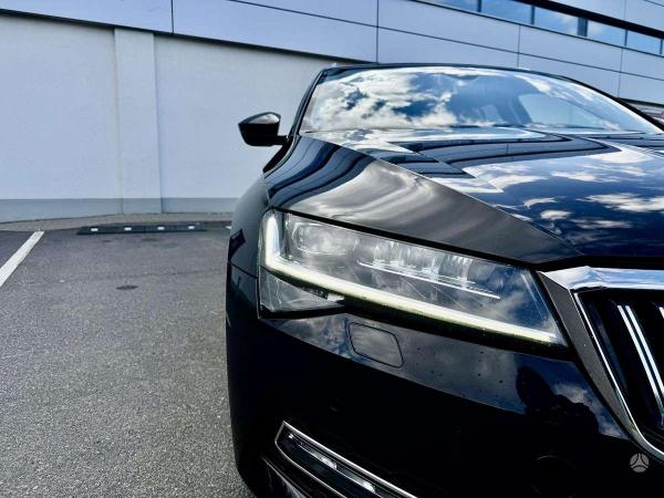 Black Skoda SuperB 2021 in Utena, with an engine capacity of 1.97 L and mileage of 222 thousand km for 16400 €, photo 8 on AUTOMOTO.COM.LV