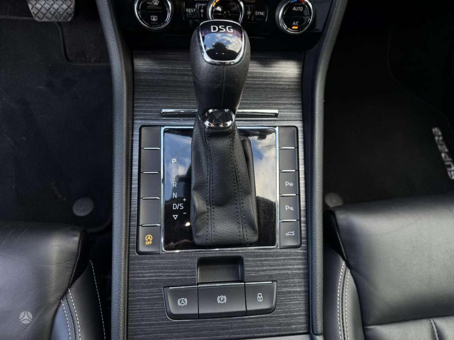 Melns Skoda SuperB 2021 Utena, ar dzinēja tilpumu 1.97 L un nobraukumu 222 tūkst. km par 16400 €, foto 33 vietnē AUTOMOTO.COM.LV