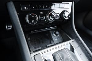 Black Skoda SuperB 2021 in Riga, with an engine capacity of 1.40 L and mileage of 106 thousand km for 22900 €, photo 26 on AUTOMOTO.COM.LV