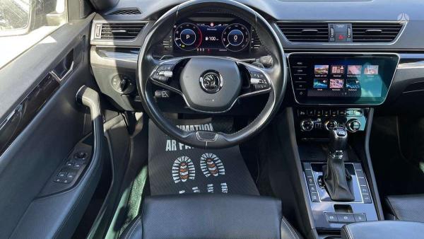 Black Skoda SuperB 2021 in Marijampole, with an engine capacity of 1.97 L and mileage of 203 thousand km for 17490 €, photo 5 on AUTOMOTO.COM.LV