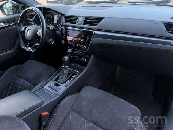 Skoda SuperB 2021 Rīga vietnē Melns Skoda SuperB 2021 Rīga, ar dzinēja tilpumu 2.00 L un nobraukumu 203 tūkst. km par 20490 €, foto 10 vietnē AUTOMOTO.COM.LV
