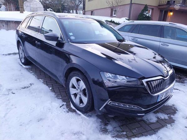 Melns Skoda SuperB 2022 Tauragė, ar dzinēja tilpumu 1.40 L un nobraukumu 163 tūkst. km par 15600 €, foto 2 vietnē AUTOMOTO.COM.LV